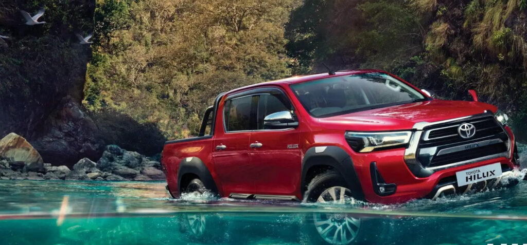 Unleashing the Toyota Hilux 4×4 AT amidst the beauty: A Trailblazing ...