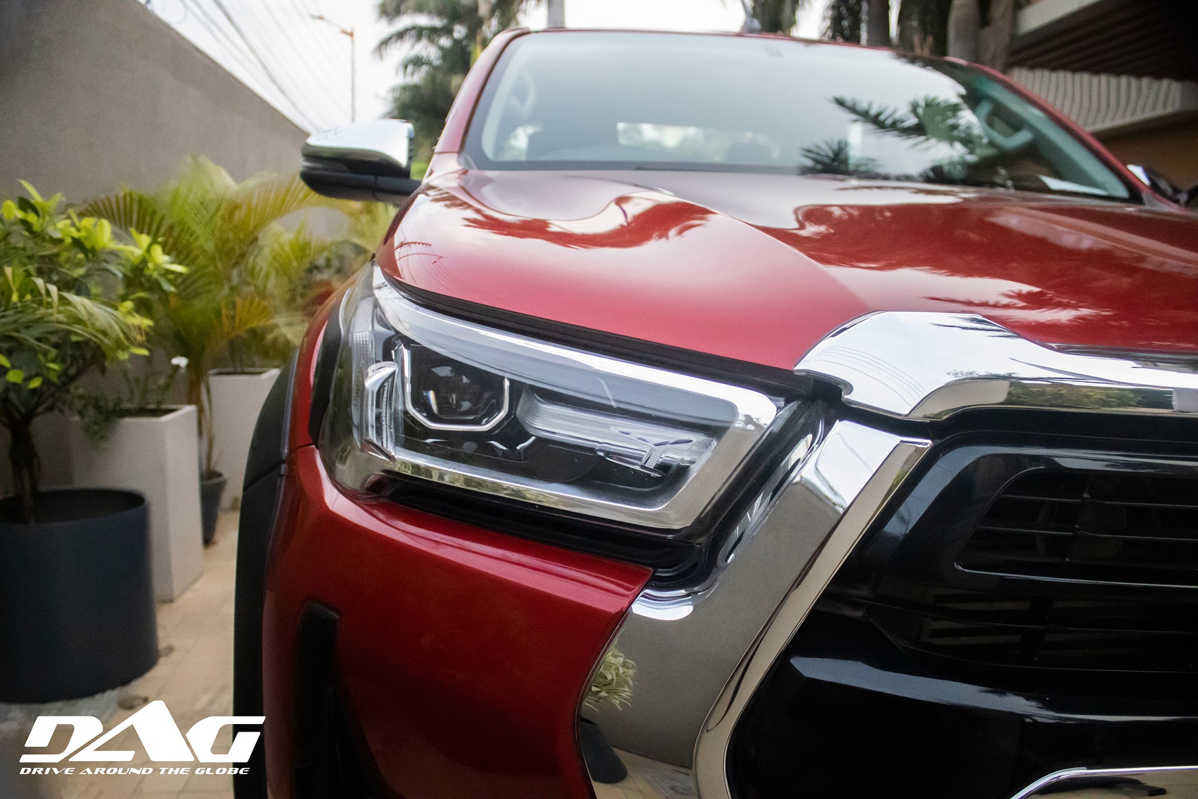 Unleashing the Toyota Hilux 4x4 AT amidst the beauty: A Trailblazing ...